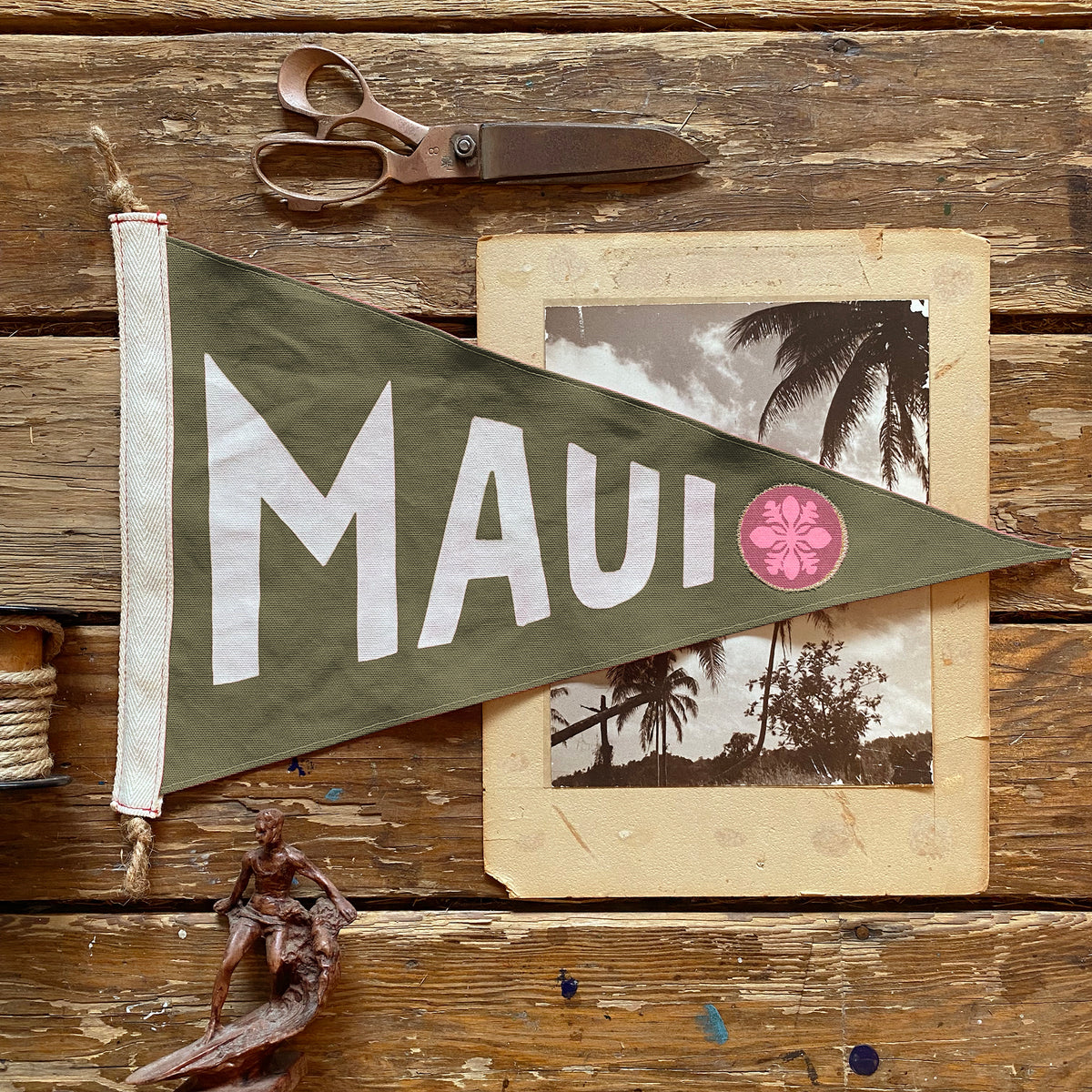 Maui Flag - Olive – Slightly Choppy